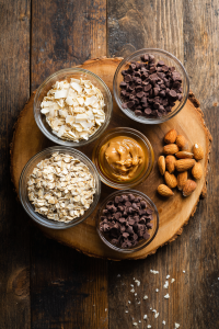 Easy 5-Ingredient Homemade Granola Bars (No-Bake!) - Home Fresh Eats ...